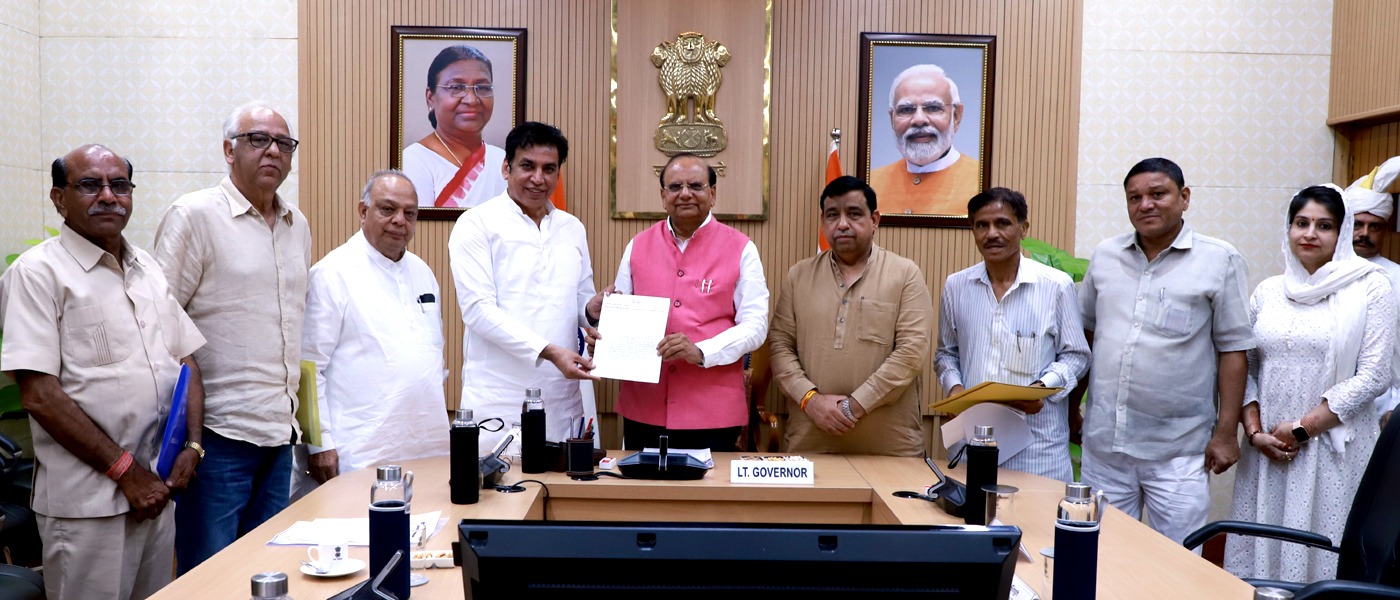 A Delhi Pradesh Congress Committee delegation meets the Lt. Governor ...